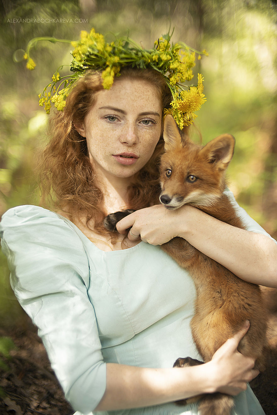 12 imagens fantásticas mostrando a semelhança de raposas com garotas ruivas 12 imagens fantásticas mostrando a semelhança de raposas com garotas ruivas